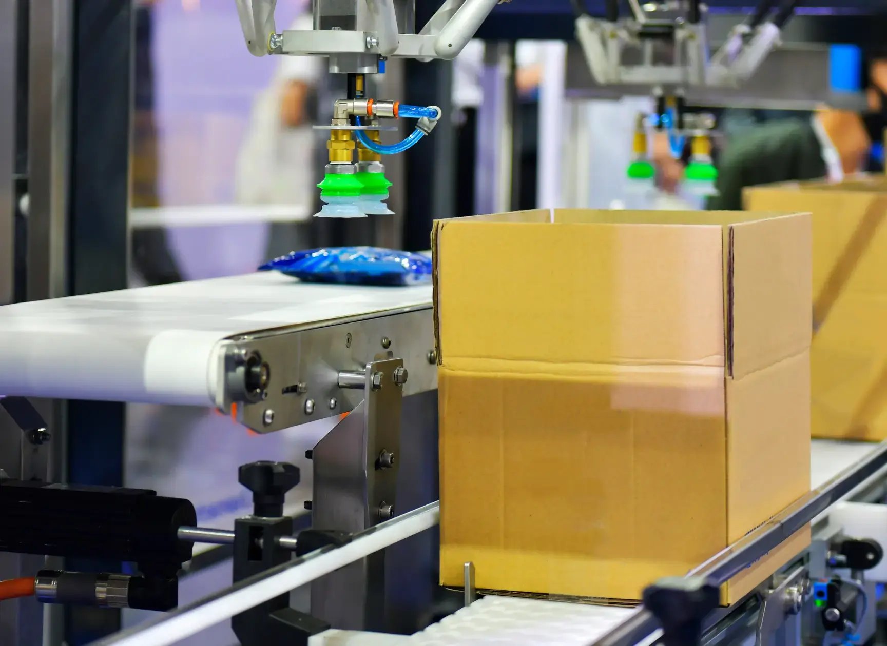 Robotic Case Packing | QComp